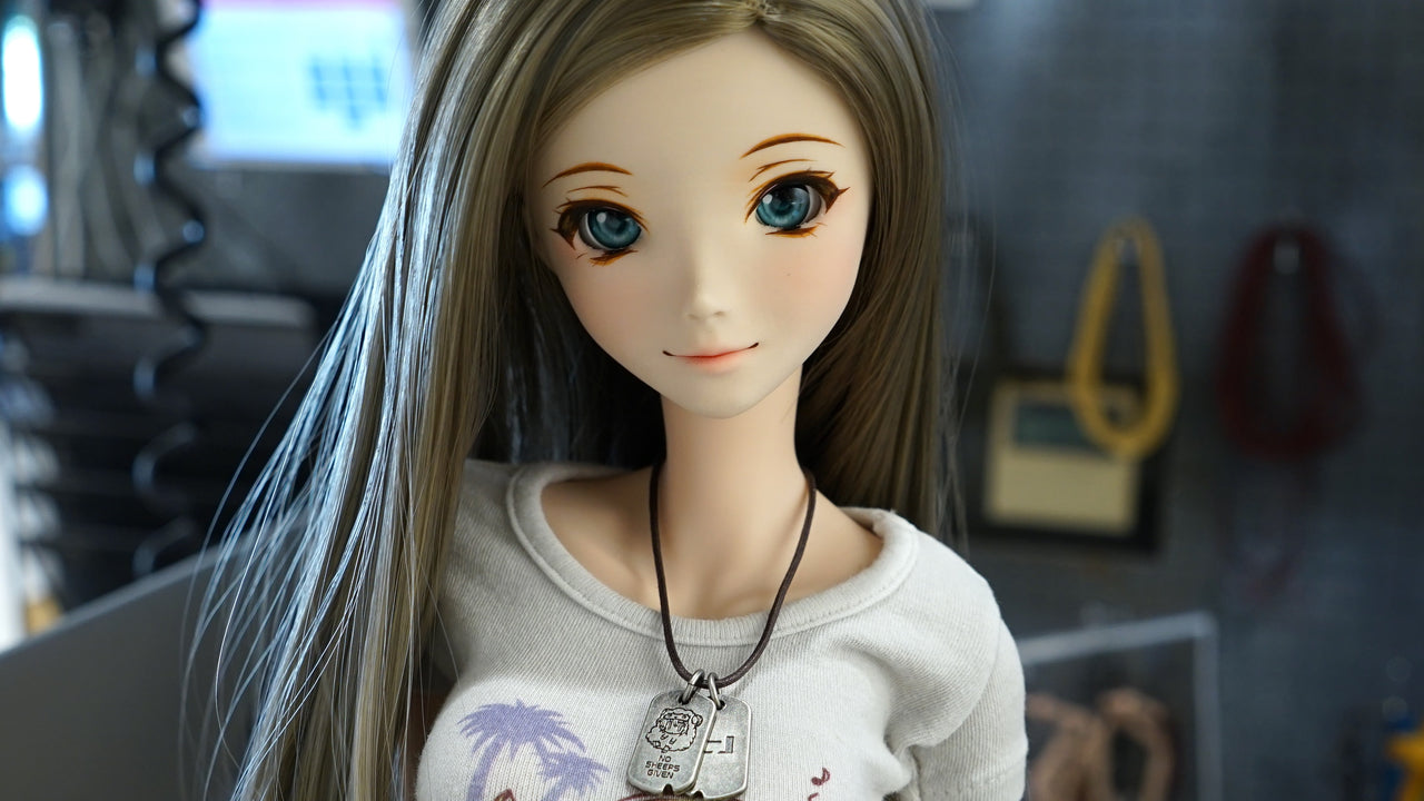 G04 Prototype TEN – Smart Doll Store